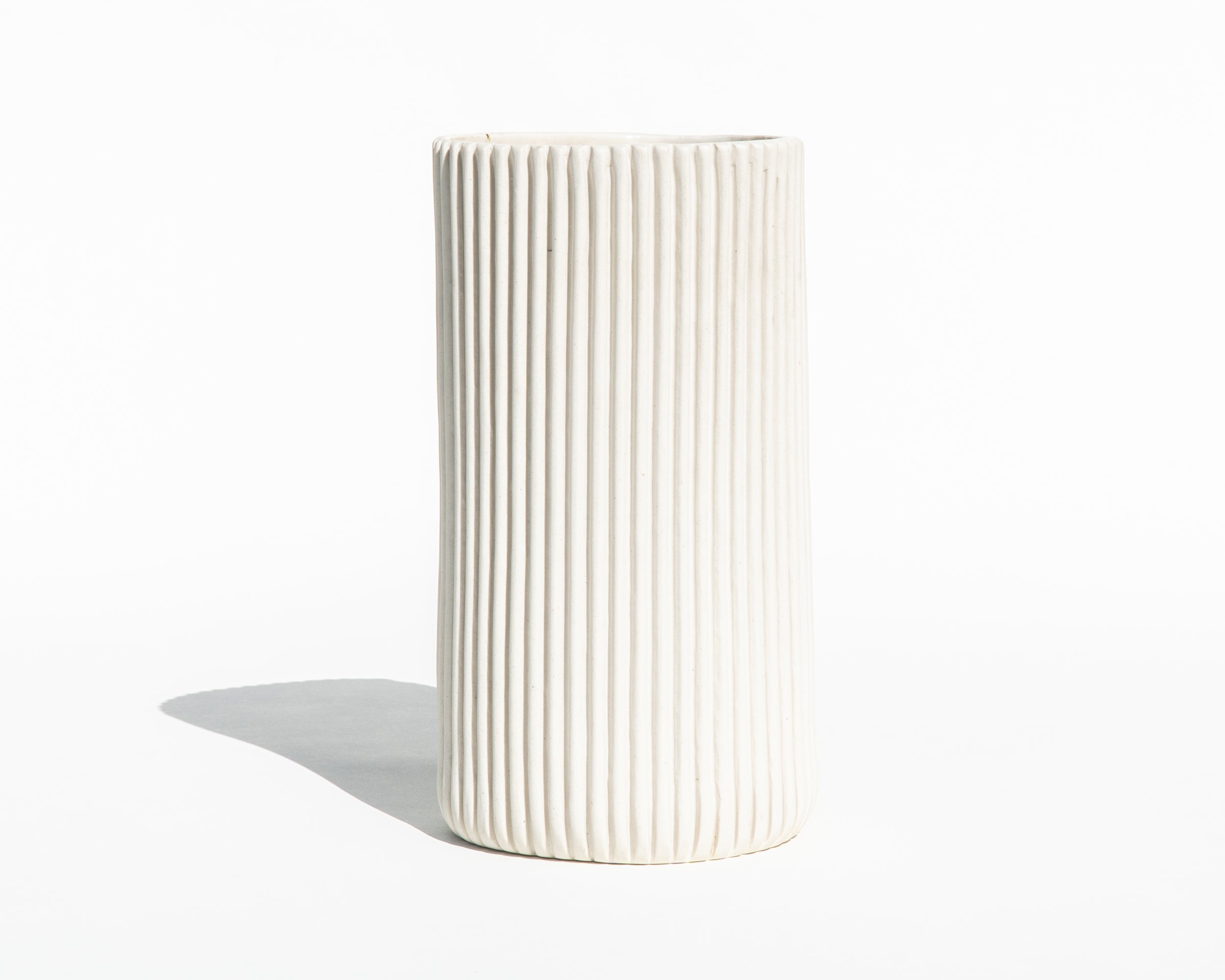 Large Ribbed Porcelain Vase – Wynne Ware